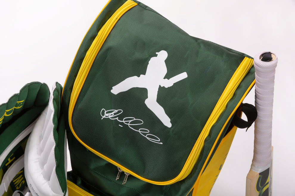 SWITCH Junior Cricket Kit – SCC Cricket